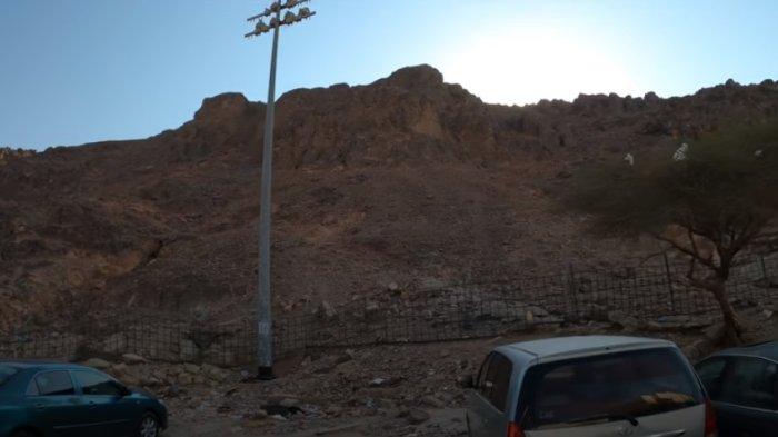 Inilah Penampakan Jabal Uhud di Madinah, Arab Saudi, Gunung yang Kelak ...