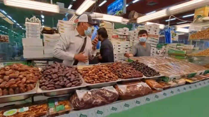 Mengenal Pasar Kurma Sukakyah, Pasar yang Tak Boleh Dikunjungi oleh ...