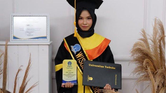 Anak Buruh Tani Bangka Selatan Berhasil Meraih IPK 3,65 di Universitas ...