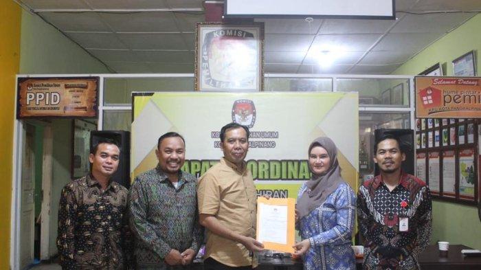 KPU Pangkalpinang Umumkan DPB, Pemilih Baru Bertambah 12.246 orang - Bangkapos.com