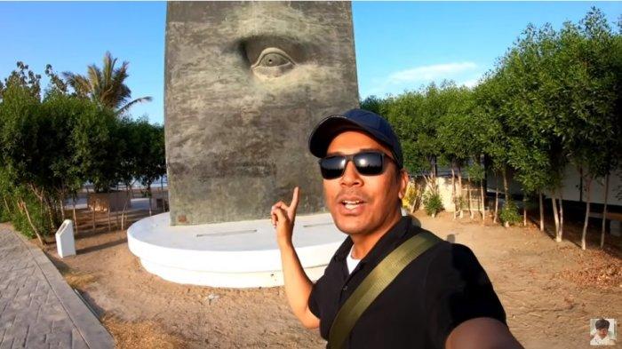 Patung Simbol Mata Satu Alias Dajjal Sengaja Dibuat dan Diabadikan oleh ...