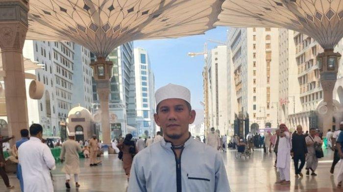 Kisah Sukses Jimmy, Owner Ayam Jimbronk dan Mak Kampung di ...