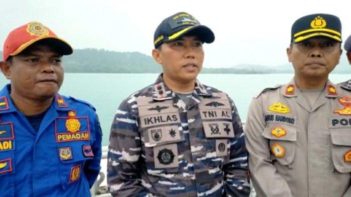 Turut dalam Operasi Perbantuan Pencarian Helikopter Jatuh di Belitung Timur, KRI Siwar Alami ...