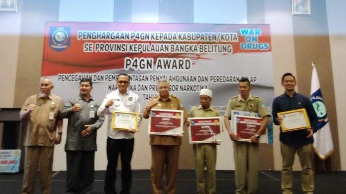 Komitmen Cegah Narkoba, Badan Kesbangpol Babel Beri Penghargaan P4GN ...