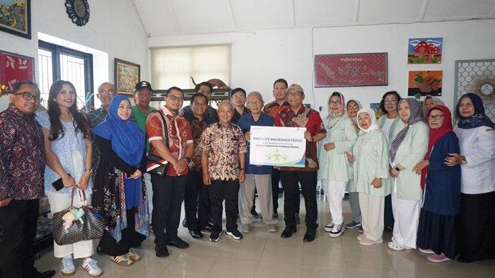 PertaLife Insurance Salurkan Donasi untuk Dukung Pendidikan Inklusif di ...
