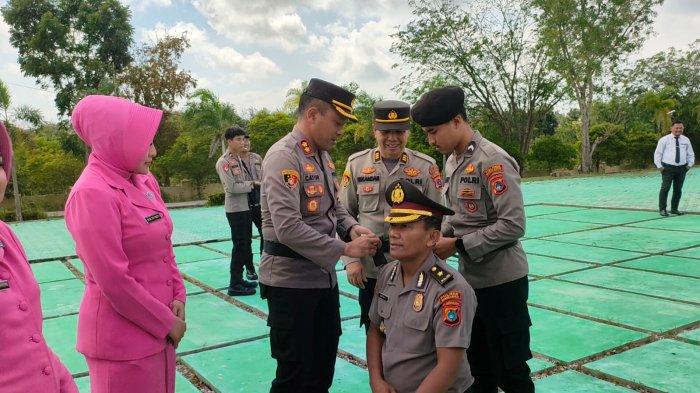 Empat Perwira dan 27 Bintara di Polres Bangka Barat Naik Pangkat - Bangkapos.com