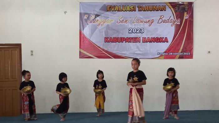 50 Penari Cilik Sanggar Lawang Budaya Ujian Kenaikan Tingkat ...