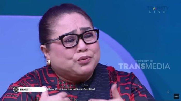 Kisah Pilu Nunung Biayai 50 Anggota Keluarga, Netizen Singgung Istilah ...