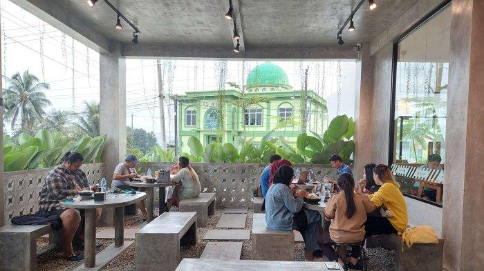 Kafe Kolabore Pilihan Tempat Nongkrong yang Asyik Sembari Bekerja ...