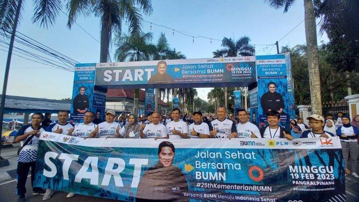 Jalan Sehat Bersama BUMN di Pangkalpinang Meriah, 2.000 Kupon Doorprize Diburu Masyarakat ...