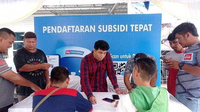 Uji Coba Pembelian BBM Pakai QR Code, Warga Ramai-ramai Daftar di Aplikasi MyPertamina ...