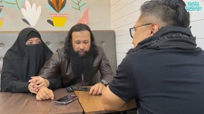 Hijrah Jadi Ustazah, Peggy Melati Sukma Menikah Lagi, Inilah Reza Abdul Jabbar Sang Suami Baru ...