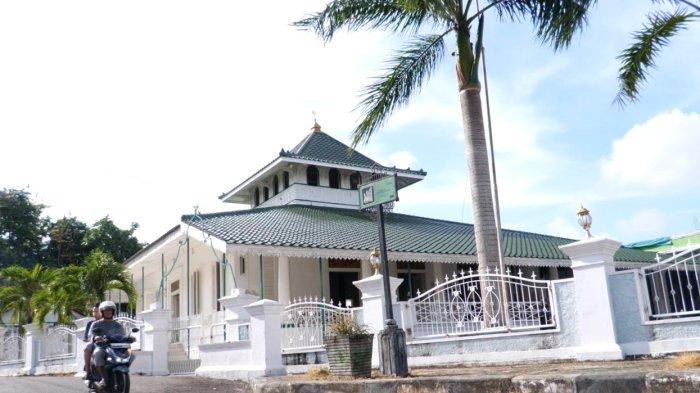 Sejarah Masjid Jamik Kota Muntok, Dibangun atas Prakarsa Bangsawan ...