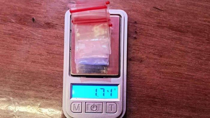 Miliki 7 Paket Sabu, Tiga Pemuda di Muntok Diamankan Polisi, Dua di Antaranya Masih ABG ...