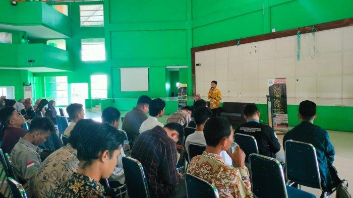 Sosialisasikan Moderasi Beragama, FDKI Mengaji Bersama RMB IAIN SAS ...