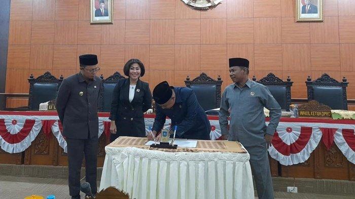 Ari Rahmawan Resmi Mengundurkan Diri dari DPRD Bangka Tengah ...