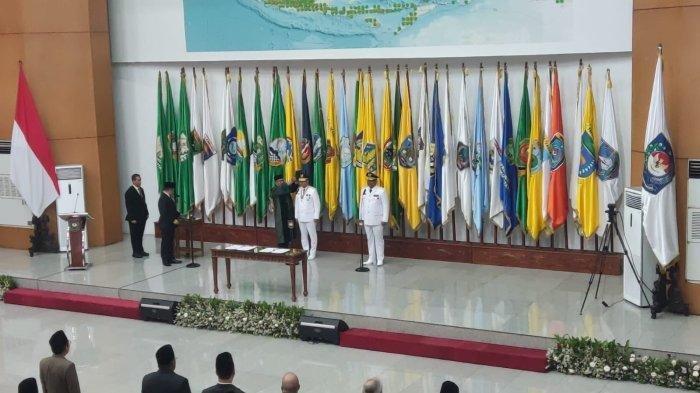 Pesan Mendagri Usai Lantik Safrizal Sebagai Pj Gubernur Bangka Belitung Gantikan Suganda ...