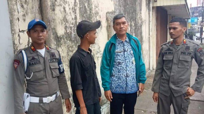 Satpol PP Larang Warga Pangkalpinang Beri Uang ke Pengemis dan Pengamen - Bangkapos.com