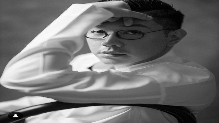 Sosok Yogie Pratama, Desainer Indonesia yang Karyanya Dipakai Bintang ...