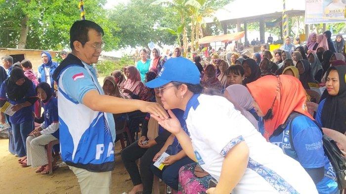 Haji Rabik Sentuh Hati Masyarakat di Selatan Pulau Bangka - Bangkapos.com