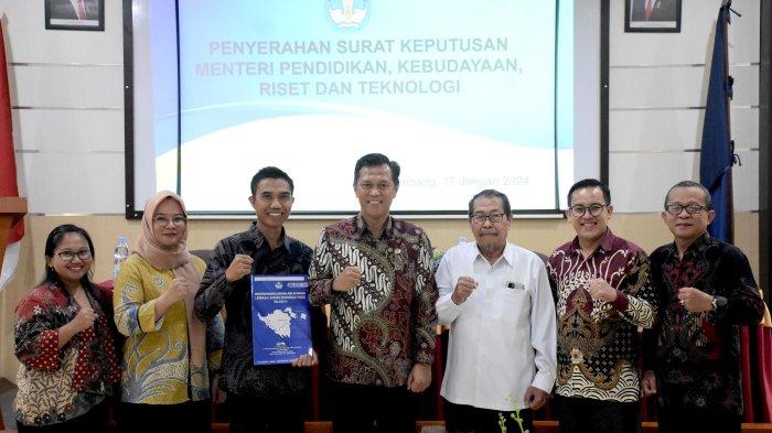 STISIPOL Pahlawan 12 Resmi Menjadi Institut Pahlawan 12 - Bangkapos.com