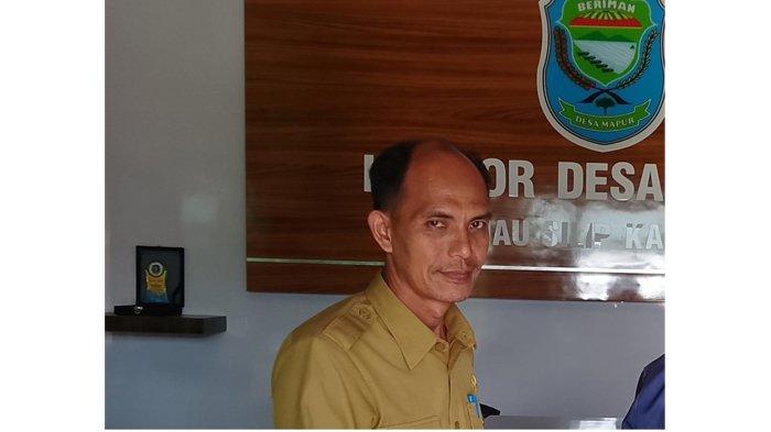 Masyarakat Desa Mapur Terima Bantuan Sertifikat Tanah dari BPN ...