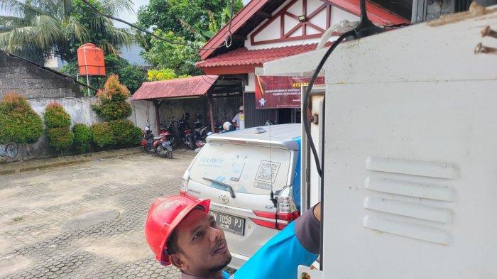 PLN Babel Pasang UPS dan Genset Mobile di KPU Provinsi Babel ...