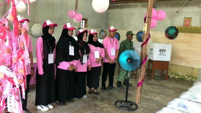 Pakai Dana Pribadi Rp1 Juta, TPS 04 Desa Rias Bangka Selatan Dihias ...