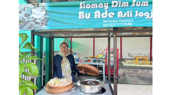 Siomay Dimsum Bu Ade Tawarkan Cita Rasa Lemhut, Kenyal, Enak dan Harga ...
