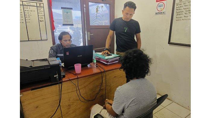 Sempat Kabur, Aldi Serahkan Diri Setelah Tikam Gudet Sebanyak Empat ...