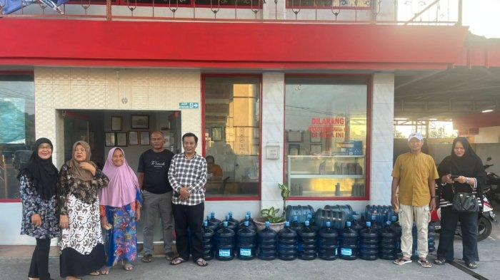 Warga Kembalikan Air Galon dan Uang, Tuntut SPBU Beluluk Tanggungjawab ...