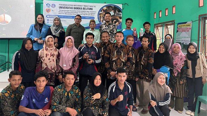 Tri Darma Perguruan Tinggi, Tiga Dosen UBB Lakukan Pengabdian Masyarakat di Desa Simpang Tiga ...