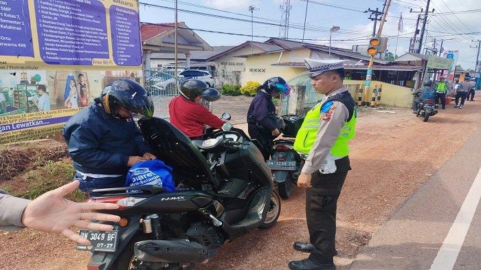 Puluhan Pengendara Roda Dua dan Empat Terjaring OPM 2024 di Hari Ke-4 di Simpang Jurung Bangka ...