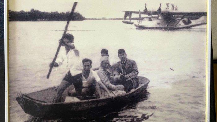 Bendera Pusaka Dibalut Tenun Mentok, Pengasingan Bung Karno Disertai Kehadiran Bendera Pusaka ...