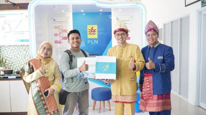 PLN Pererat Hubungan dengan Pelanggan pada Momentum Hari Pelanggan ...