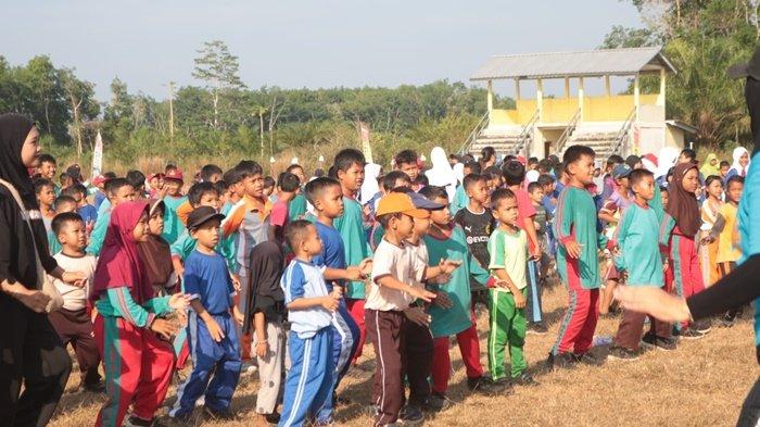 Pelayanan Terpadu Pemda Bateng di Kulur Ilir Dimeriahkan dengan ...