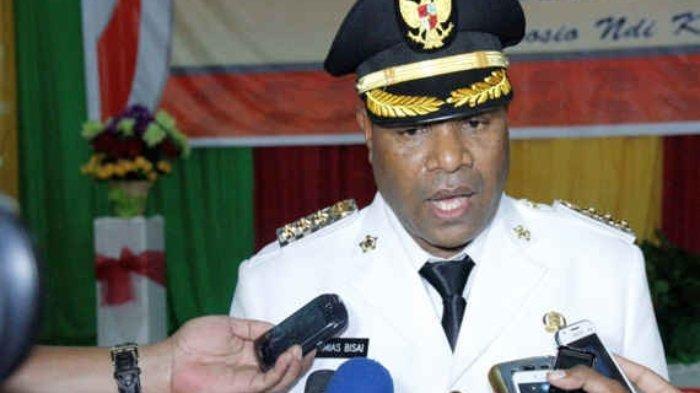 Sosok Yermias Bisai Eks Bupati Waropen Kini Jadi Cawagub Papua ...