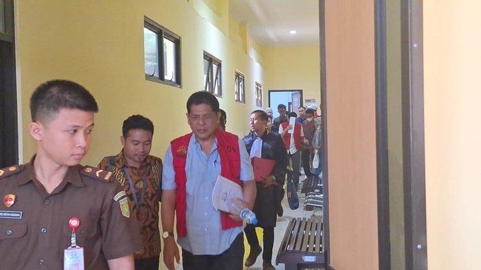 Terdakwa Kasus Korupsi Lahan 1.500 Hektar, Marwan Ajukan Penahanan ...