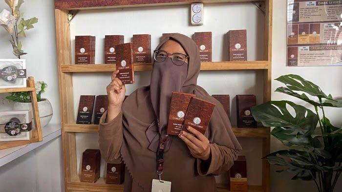 Hadirkan Cokelat Artisan dari Kakao Asli Babel, Coklat Candu Production ...