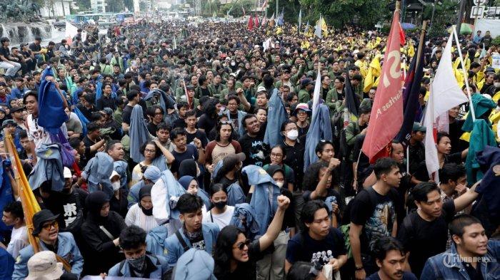 13 Tuntutan Mahasiswa, Puncak Demo Aksi Indonesia Gelap Besok saat Pelantikan 481 Kepala Daerah ...