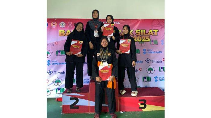 'Pendekar' Santriwati Ponpes Bahrul Ulum Borong Juara di Bangka Pencak ...