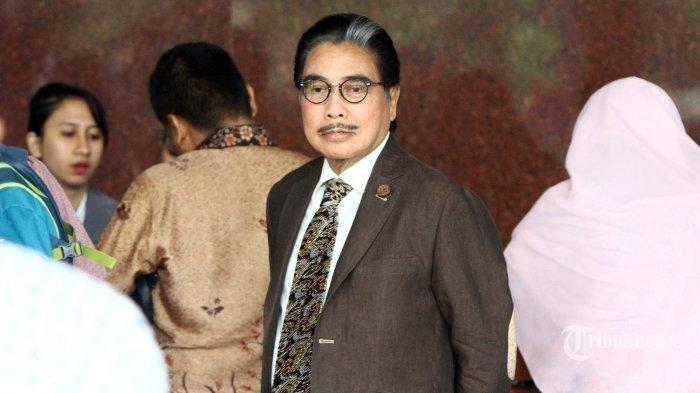 Pernah Dapat Tanda Kehormatan dari SBY, Hotma Sitompul Dimakamkan ...