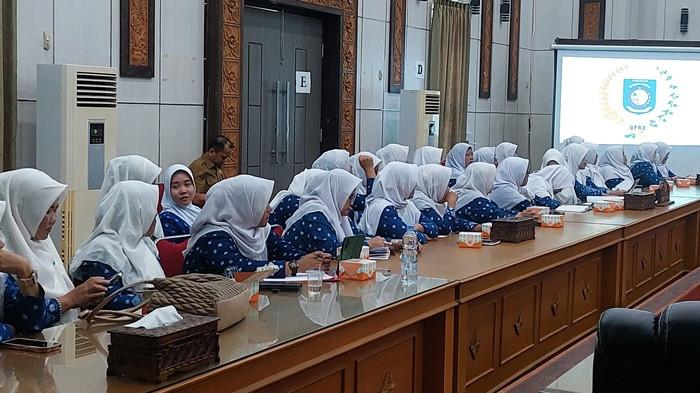 DPRD Bangka Barat Dukung Guru PAUD Non Formal Disetarakan - Bangkapos.com