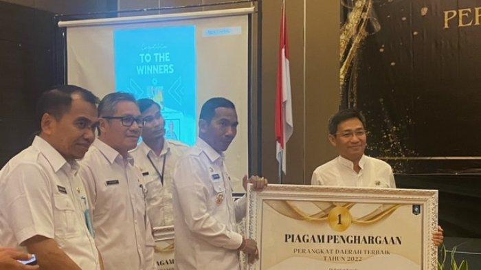 Ini Tiga Perangkat Daerah Terbaik Pemprov Babel Tahun 2022, Pj Gubernur Ajak Optimalkan ...