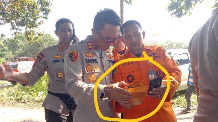 Agus Temukan Banyak Serpihan Helikopter Hingga Box Orange saat Sedang ...