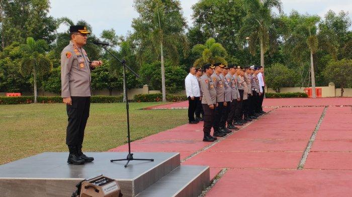 Kapolres Bangka Barat Ingatkan Netralitas Anggota Polri di Pilkada Serentak 2024 - Bangkapos.com