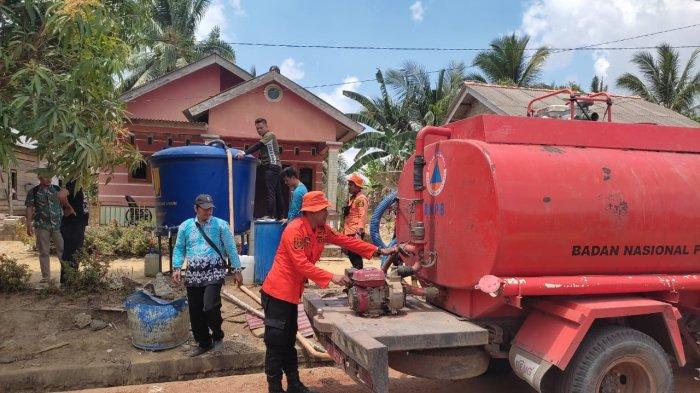 Kekeringan di Bangka Tengah Perlahan Teratasi, BPBD Sudah Salurkan 238 Ribu Liter Air Bersih ...