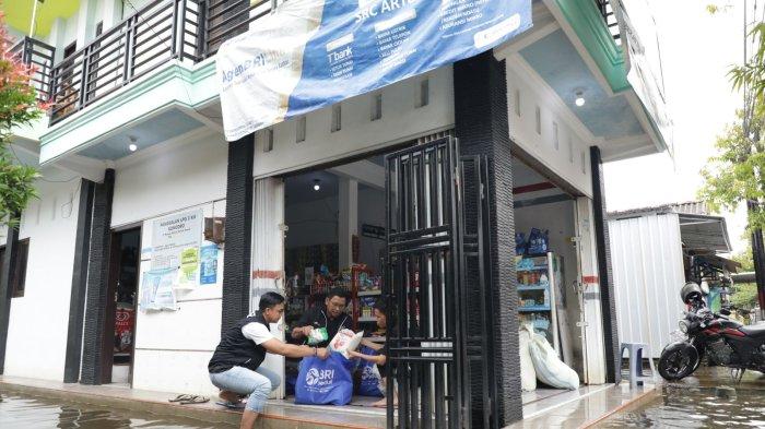 Tanggap Bencana Banjir, BRI Peduli Salurkan Bantuan Bagi Warga Terdampak di Demak - Bangkapos.com