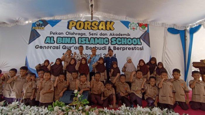 Bank Sumsel Babel Syariah Pangkalpinang Bantu Fasilitasi Kegiatan Porsak SDIT Al Bina ...