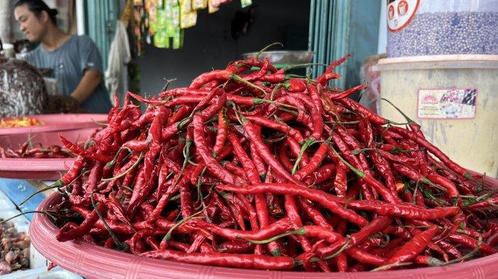 Jelang Idul Adha, Harga Cabai di Pasar Pangkalpinang Berangsur Naik, Saat Ini Per Kilogram Rp70 ...